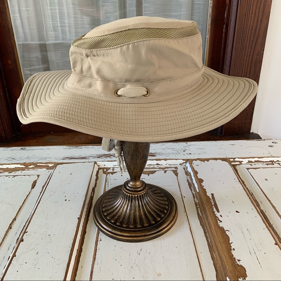 Unknown | Accessories | Safari Type Double Chin Strap Hat | Poshmark